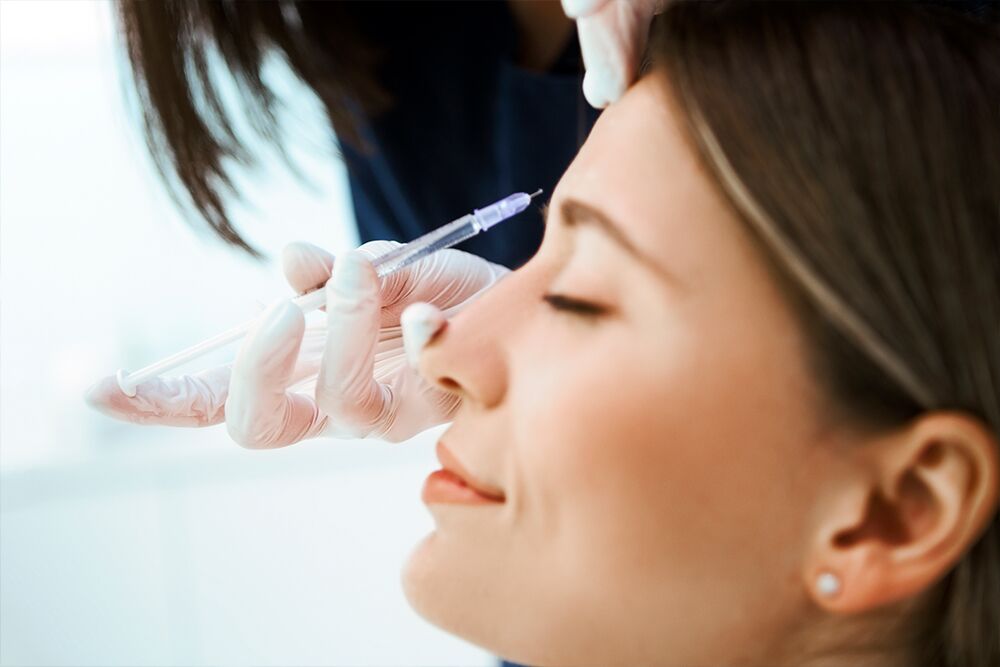 Así le afinó el rostro a estas pacientes el Botox en la mandíbula