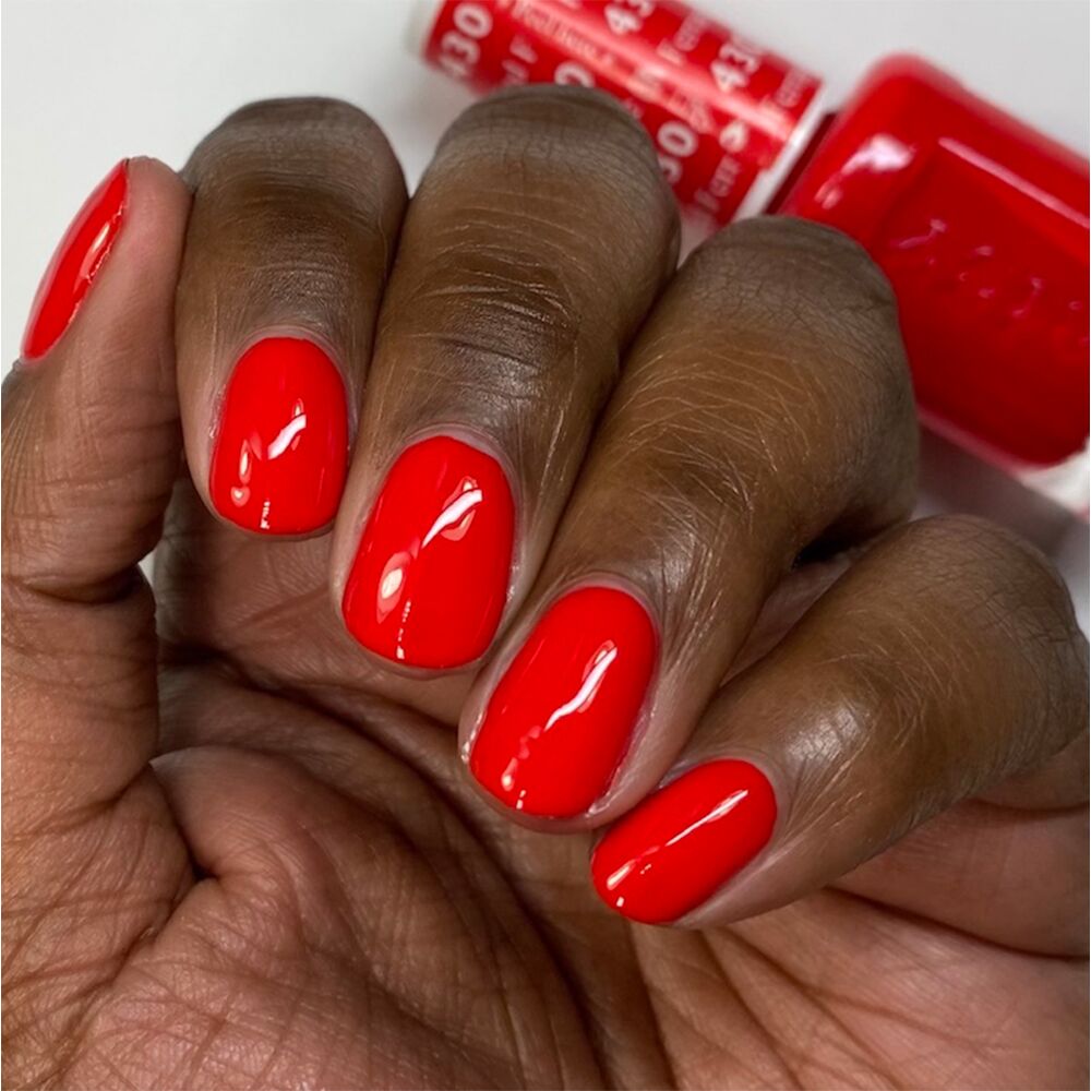 Teoría de las uñas rojas: Los expertos comparten qué tonos probar