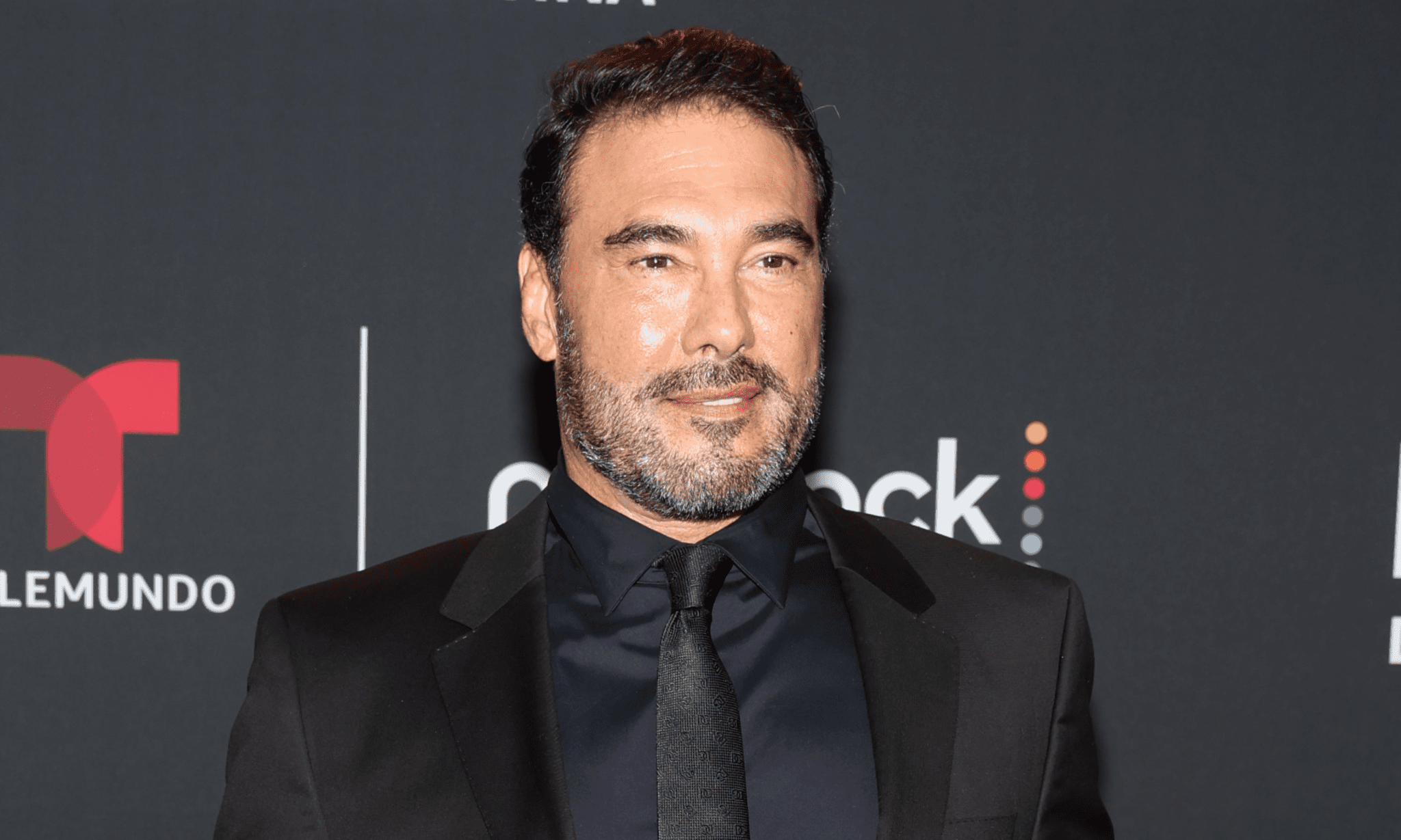 Eduardo Yáñez y su rejuvenecimiento facial extremo sin cirugía